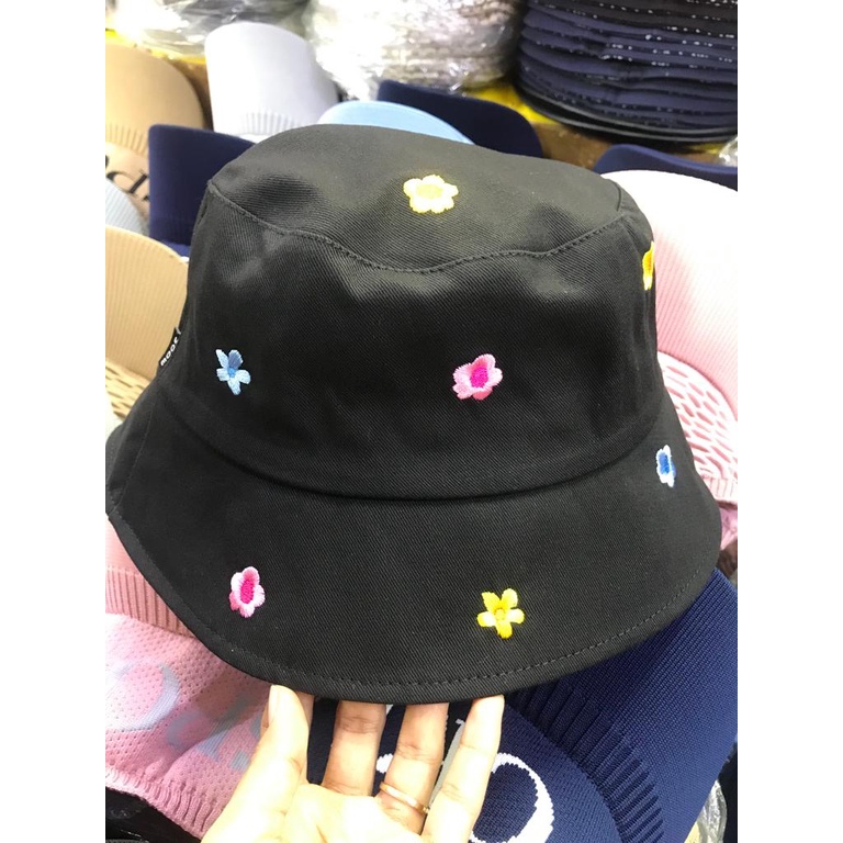 Jual (COD) Topi Bucket Hat Logo Bunga Model terbaru Dan Kekinian Style ...