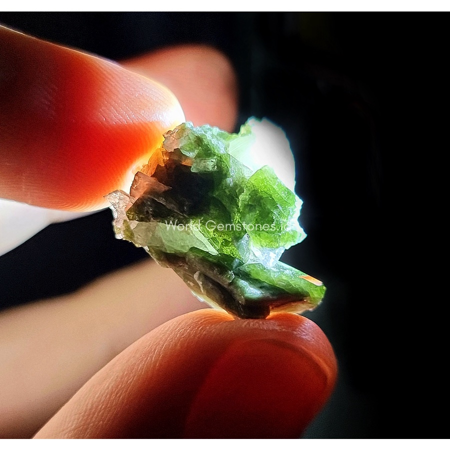 Jual Natural Uvite in Matrix - Uvite Tourmaline Rare Crystals ( 1.41.1 ...