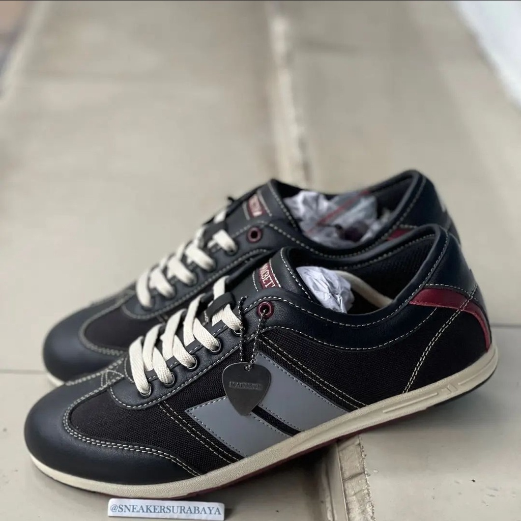 Jual Macbeth Brighton Black Medium Grey | Shopee Indonesia