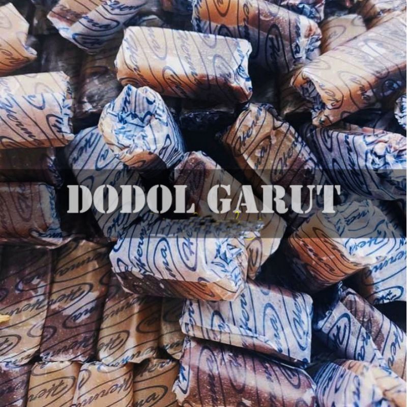 Jual dodol garut original kenyal enak dan manis 500gr | Shopee Indonesia