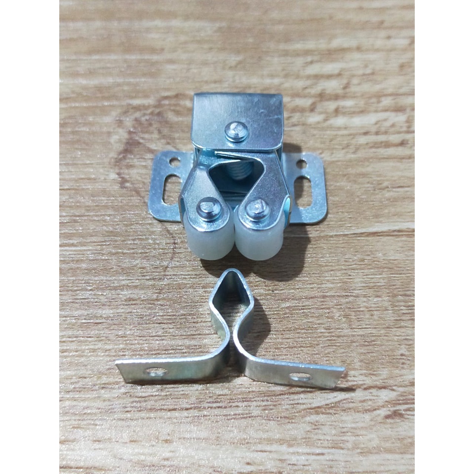 Jual Capit Udang Jepit Udang Tik Tak Pengait Pintu Lemari - Silver ...