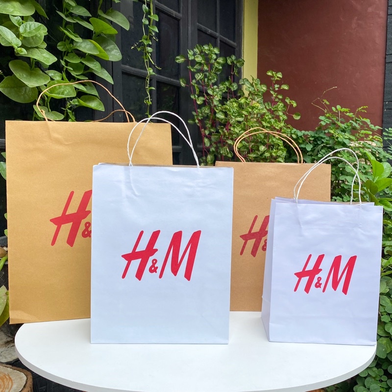 Jual Paper Bag H&M Mall Coklat dan Putih size Medium Tas Kertas Kado ...