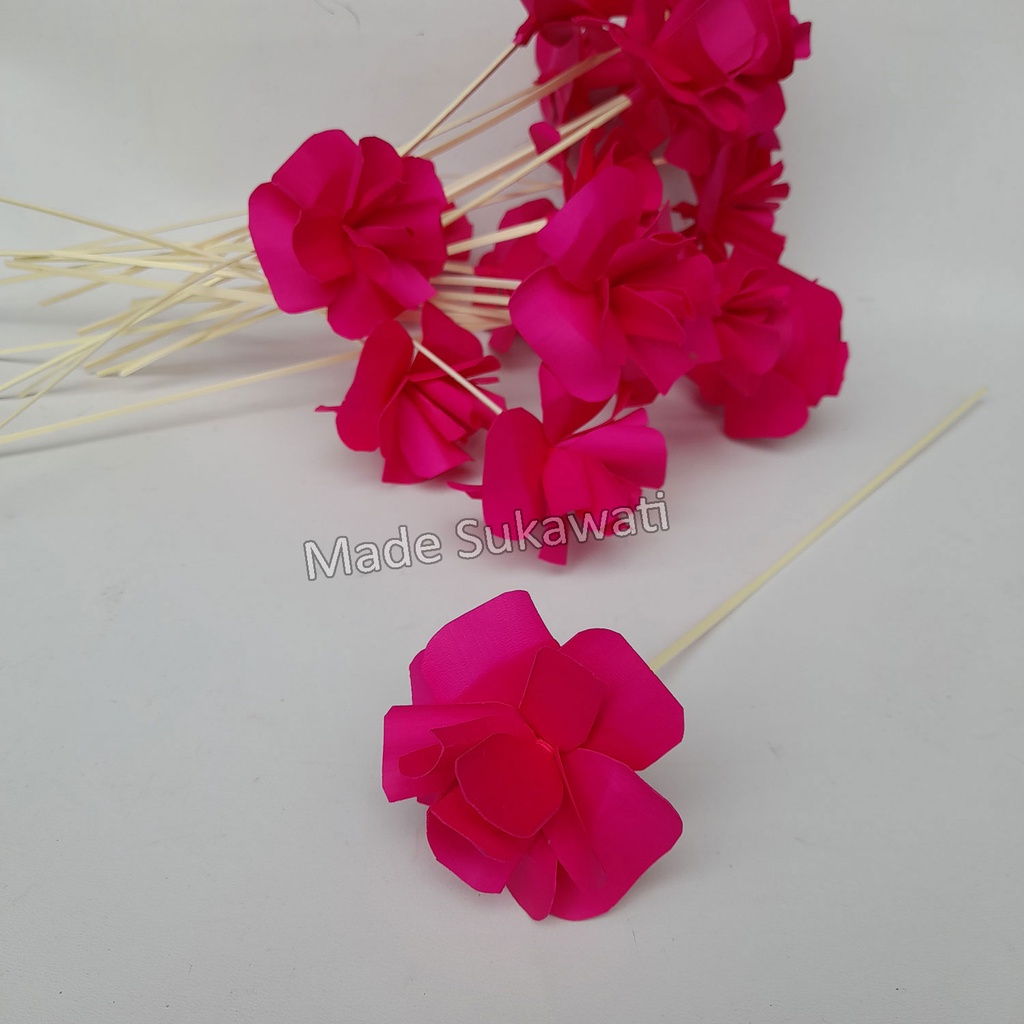 Jual 1 ikat Bunga mawar daun ental isi 20pcs hiasan dekorasi | Shopee ...