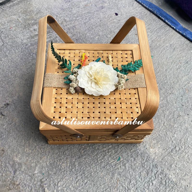Jual HANTARAN SESERAHAN PARSEL KOTAK BAMBU 25 x 25 CM FREE HIAS RUSTIC ...