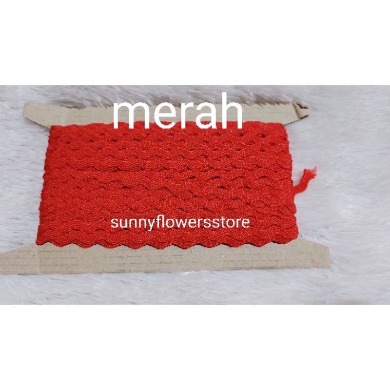 Jual Renda zig -zag/ biku biku lebar 0,5 cm isi 18 meter | Shopee Indonesia