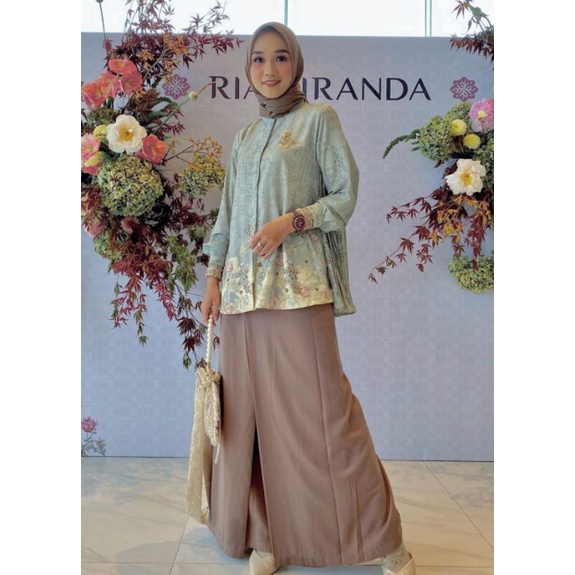 Jual lica top ria miranda | Shopee Indonesia