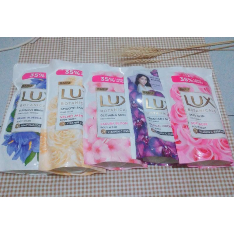 Jual LUX bright bluebell sabun mandi cair body wash niacinamide soft rose zaitun magical orchid ...