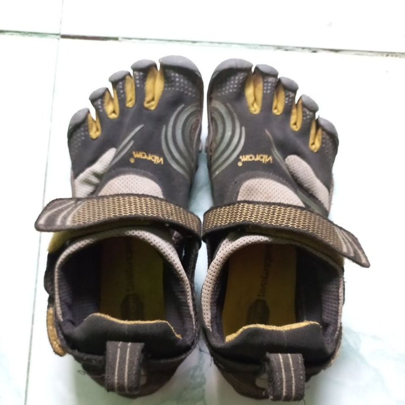 Jual Sepatu Vibram Five Fingers | Shopee Indonesia
