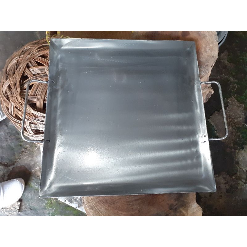 Jual wajan pemanggangan sosis/roti bakar besar uk 40x40 cm bahan besi ...