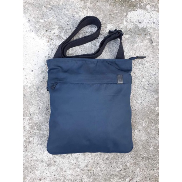 Jual tas second | Shopee Indonesia