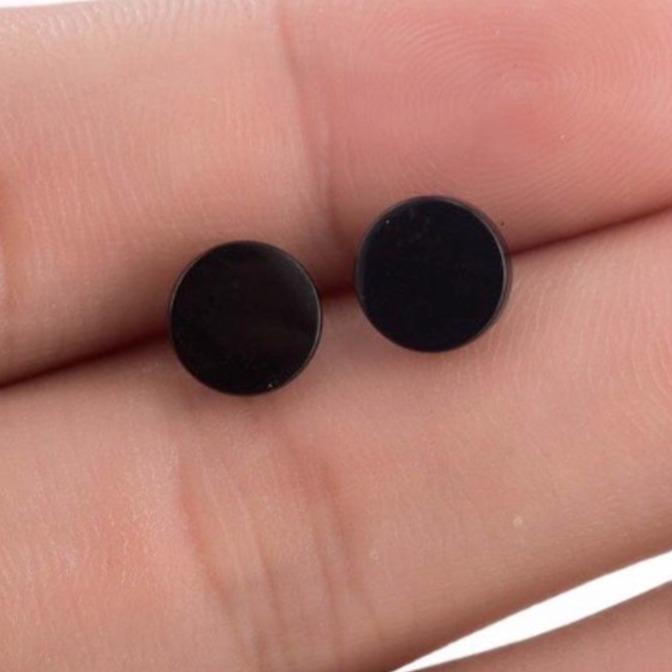 Jual Anting Tusuk Mini Hitam Korea Stainless Stud Korea Fashion ...