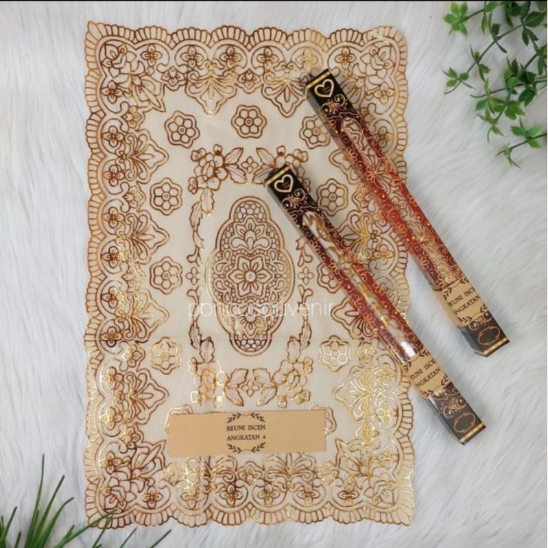 Jual 50 pcs + Kertas Coklat Taplak Meja Poly Kemasan Box | Shopee Indonesia