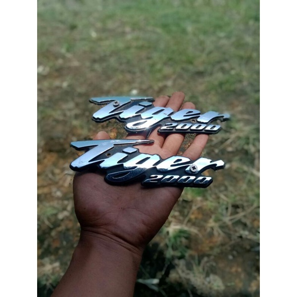Jual logo emblem tengki tangki tiger 2000 | Shopee Indonesia