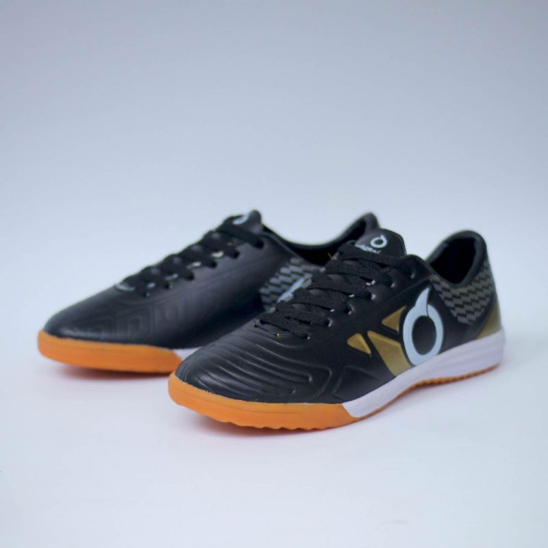 Jual FREE KAOS KAKI & DECKER !! Sepatu Futsal Ortuseight Black | Shopee ...