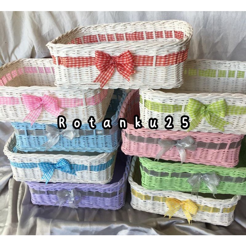 Jual kotak pita rotan / keranjang serbaguna / keranjang rotan / hampers ...