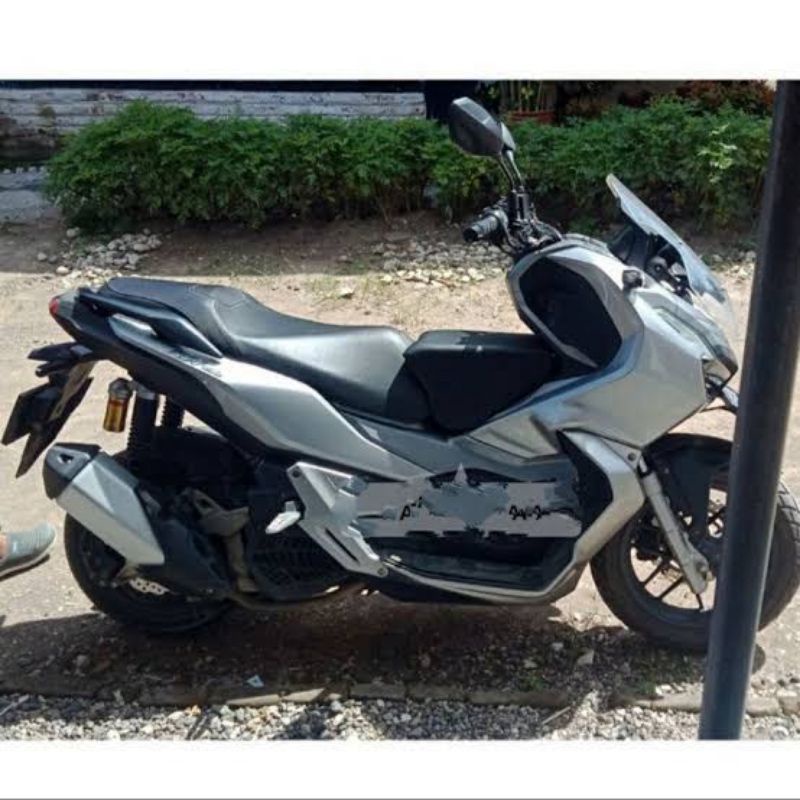 Jual Jok Tambahan Boncengan Anak Honda ADV 150 hitam | Shopee Indonesia