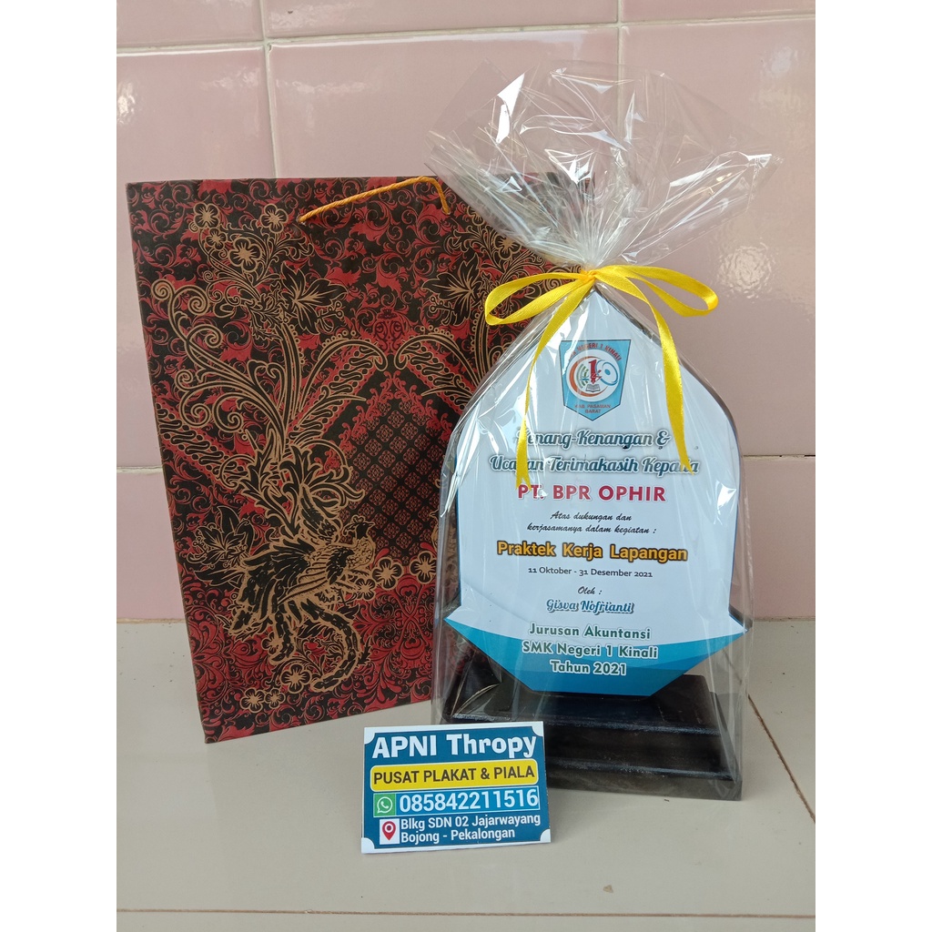 Jual Plakat Kayu Murah untuk CENDRAMATA / Vandel FREE DESAIN dan ...