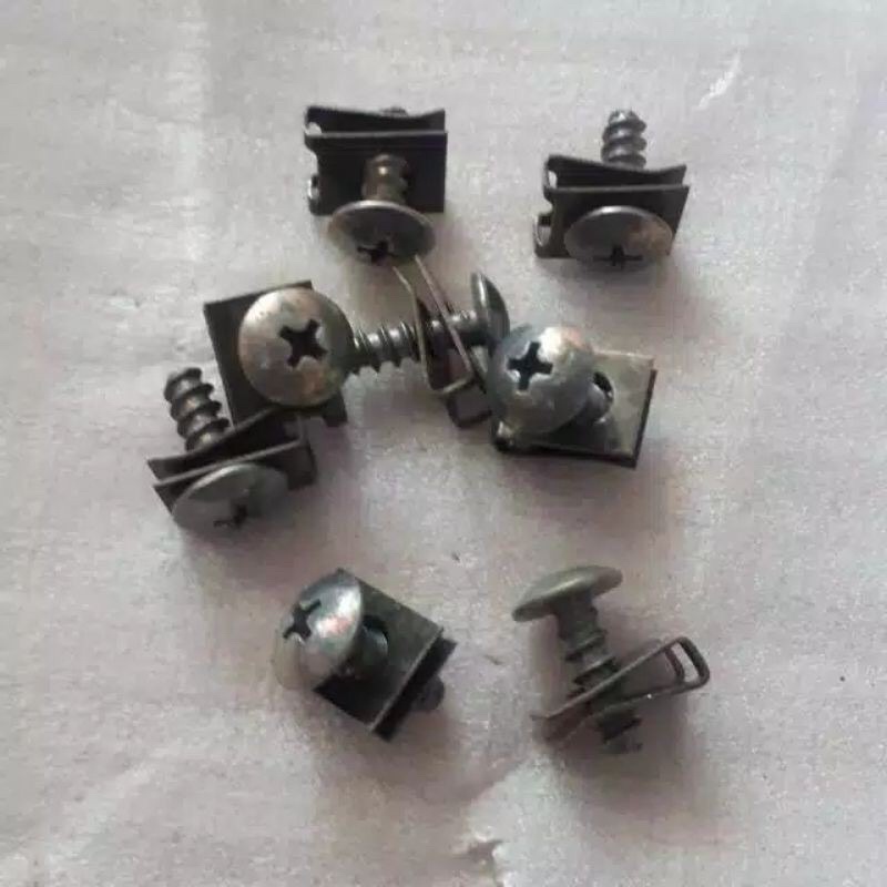 Jual Baut klip baut kancing baut scup Yamaha matic & Yamaha bebek ...