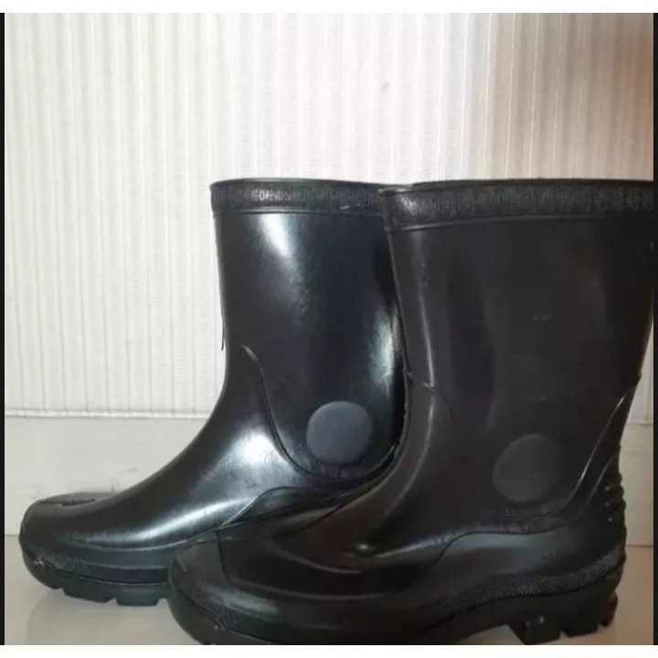 Jual Sepatu Boots Forli Pendek Hitam Sepatu Boots Proyek dan ...