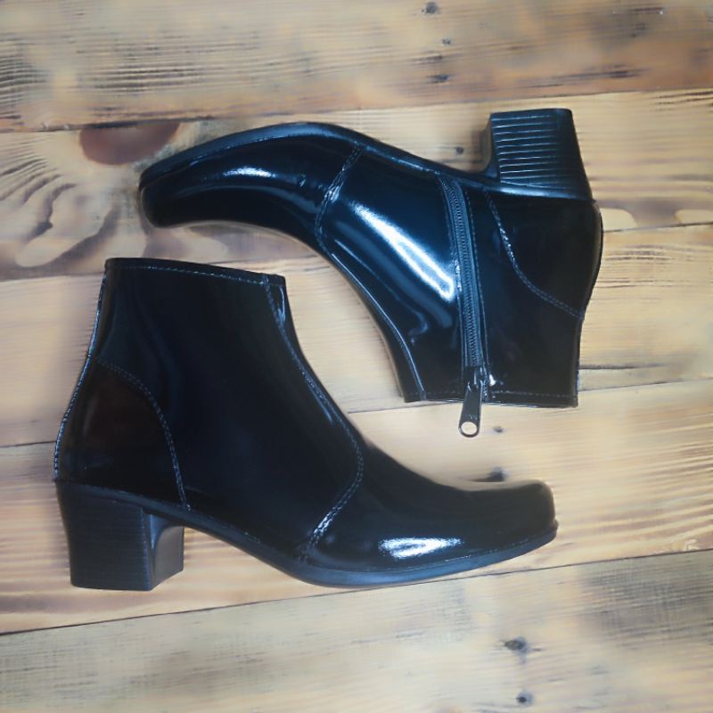 Jual Sepatu pdh wanita exclusive kulit asli kilap/Sepatu pdl polwan ...