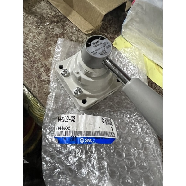 Jual HAND VALVE SMC VH202-02 ORIGINAL JAPAN | Shopee Indonesia