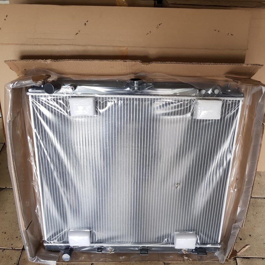 Jual Radiator Nissan Navara Frontier D40 YD25 OEM Quality | Shopee ...