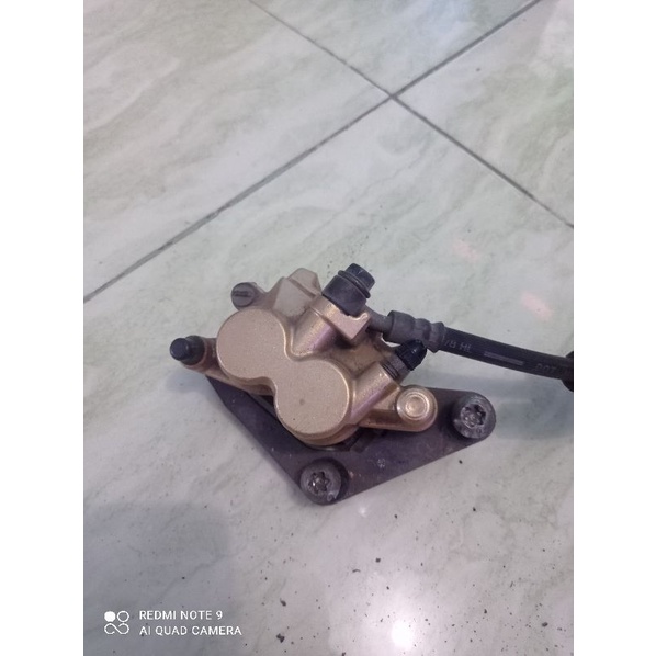 Jual kaliper/rem kepala babi depan r15 v2 ,r15 v3 ,nmax original ...