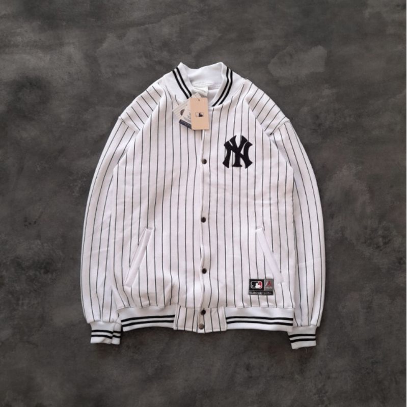 Jual Jaket Pria Varsity MLB NY putih Strip Premium terbaru | Shopee ...