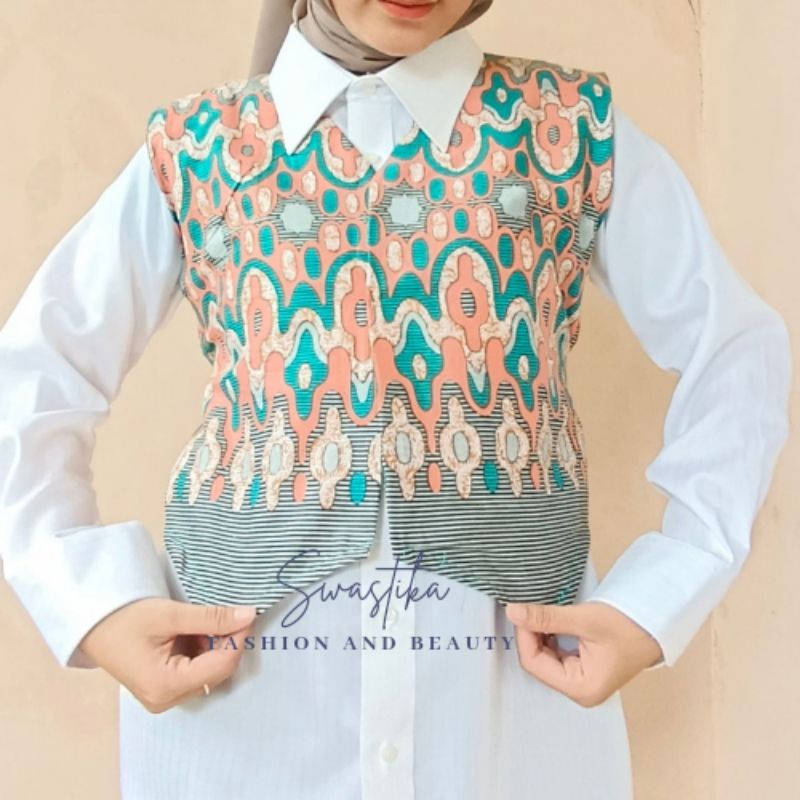 Jual Vest Rompi Batik Seragam Catering Hotel Cafe Formal Full Batik ...