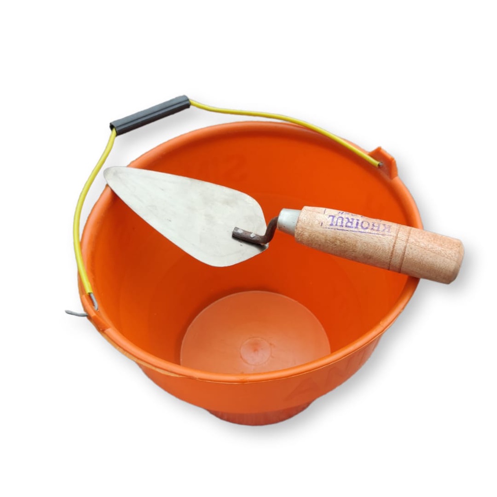 Jual Ember Cor Anti Pecah Alat Bangunan Dan Cetok Semen Plat Baja ...