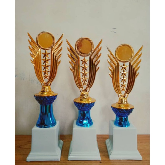 Jual PIALA TROPHY JUARA MURAH BERGARANSI CUSTOM TULISAN BISA BELI ...