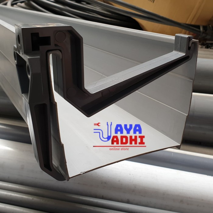 Jual PVC Talang Gutter Bracket Tahanan 22 cm | Shopee Indonesia