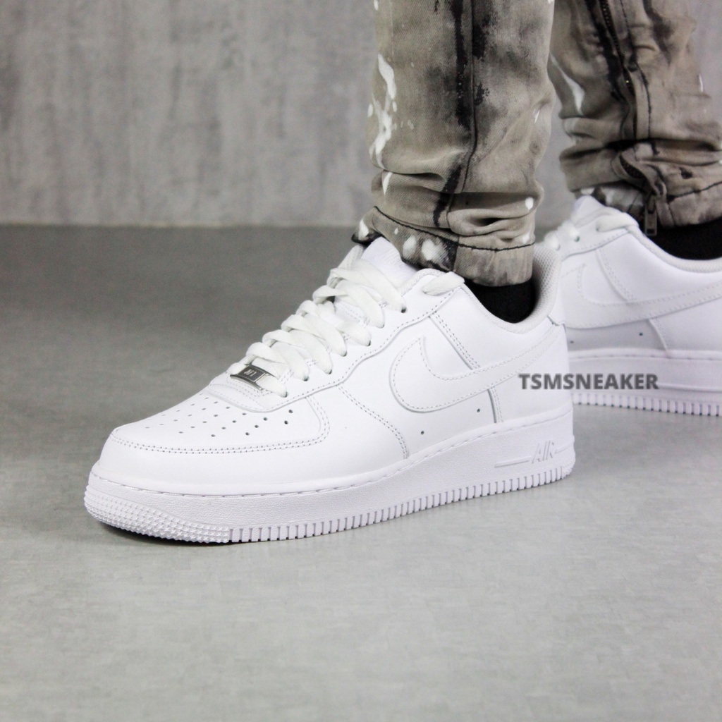 Jual Nike Air Force 1 AF1 Triple White 100% Original BNIB | Shopee ...