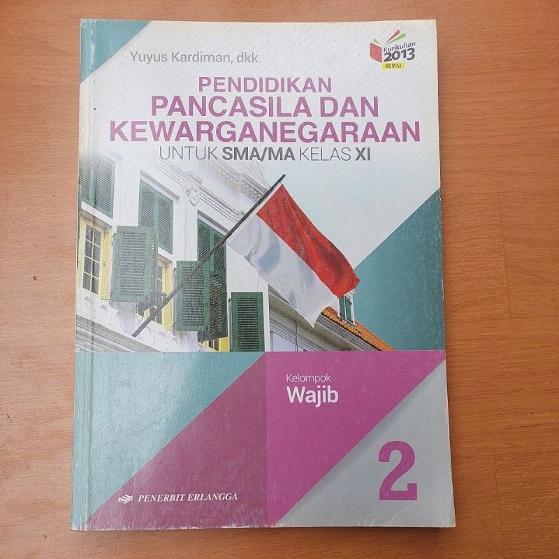 Jual buku pendidikan pancasila dan kewarganegaraan untuk sma/ma kelas XI | Shopee Indonesia