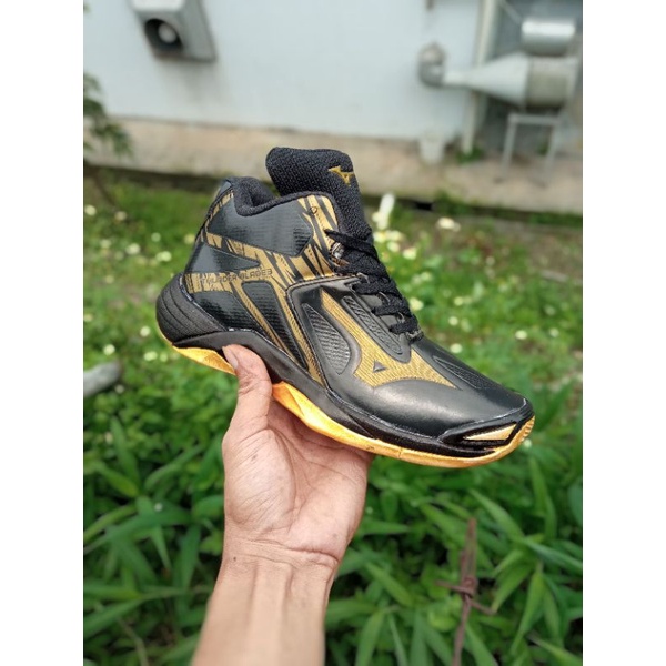 Jual Sepatu Mizuno Wanita Sepatu Volly Wanita Sepatu Olahraga Voli ...