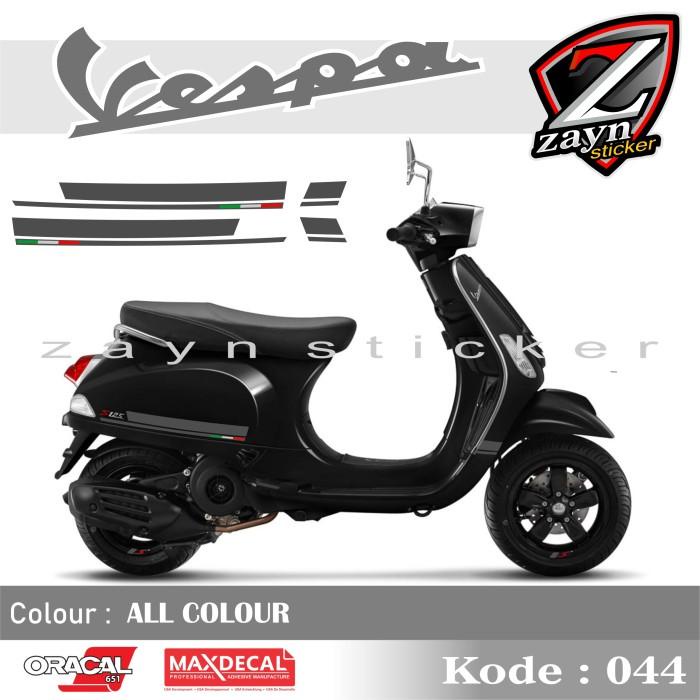 Jual Stiker List Cutting Sticker Striping Model Vespa S125 Carbon 044 ...