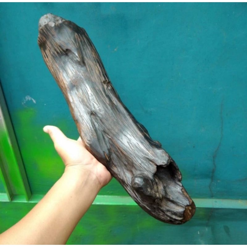 Jual kayu gaharu full galih kalimantan penarik walet | Shopee Indonesia