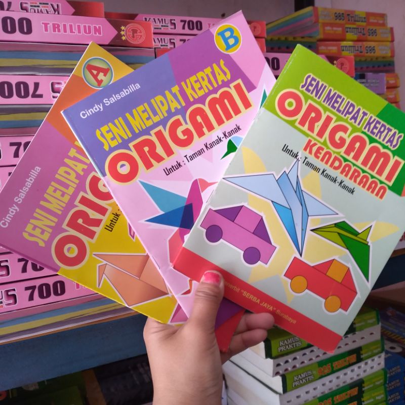 Jual BUKU ORIGAMI ~SENI MELIPAT KERTAS | Shopee Indonesia