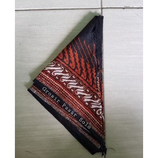Jual SLAYER BATIK SEGITIGA - IKET SEGITIGA JAWA - UDENG JAWA MOTIF ...