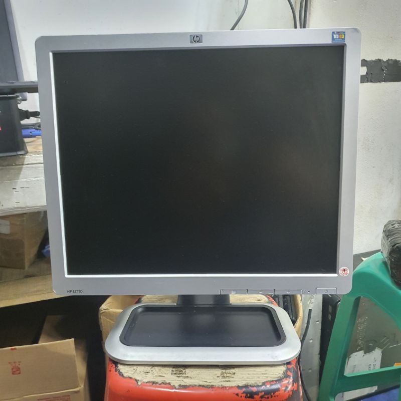 Jual monitor hp 17 inchi kotak mulus lengkap kabel | Shopee Indonesia