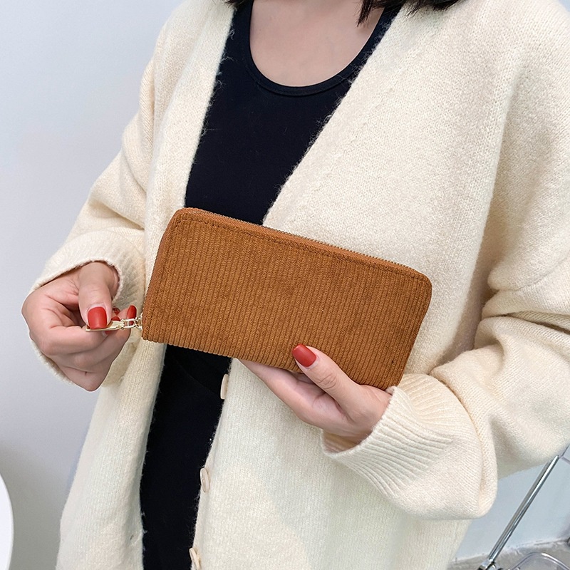 Jual DOMPET PANJANG WANITA BELUDRU PREMIUM ELEGAN CLASSIC SIMPLE Dompet ...