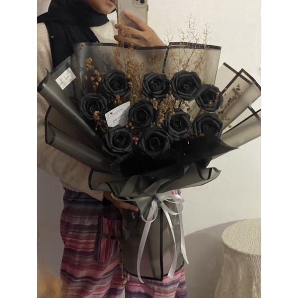 Jual Bouquet bunga Artificial/PALSU| Buket bunga wisuda hitam | buket ...