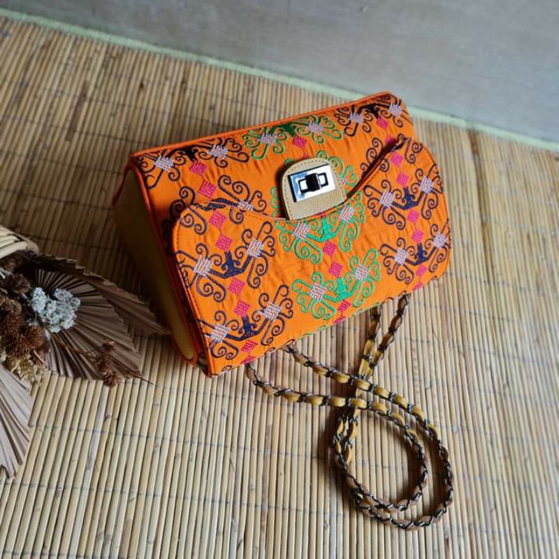Jual INGGIT TAS ETNIK, TAS SONGKET BORDIR BALI, TAS PESTA ETNIK, TAS ...