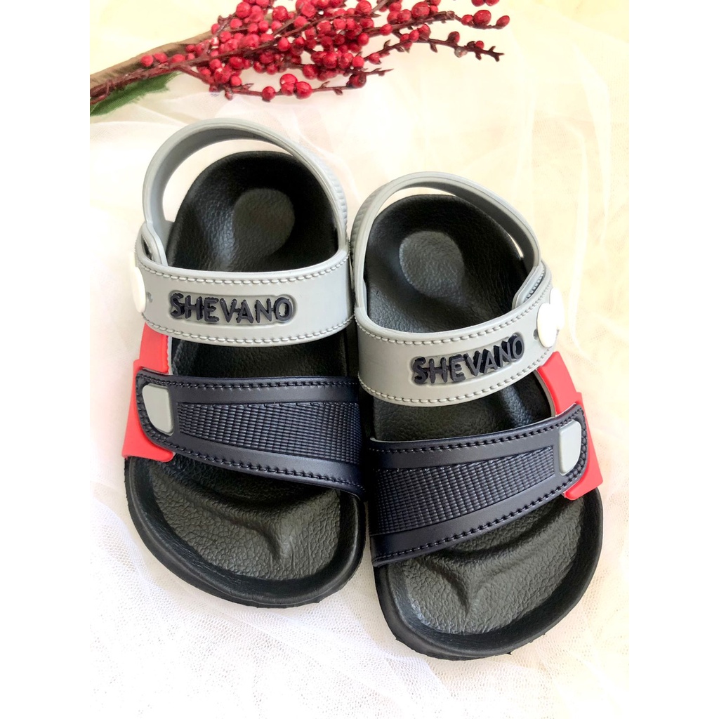 Jual Sandal Gunung Anak Laki Laki Karet Usia 1 2 3 4 Tahunc | Shopee ...