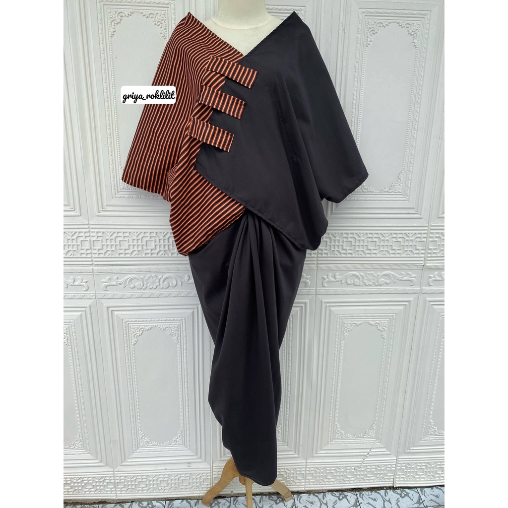 Jual SET KEBAYA CROP TOP ETNIK BATIK LURIK MODEL OVER SIZE PREMIUM TERMURAH | Shopee Indonesia