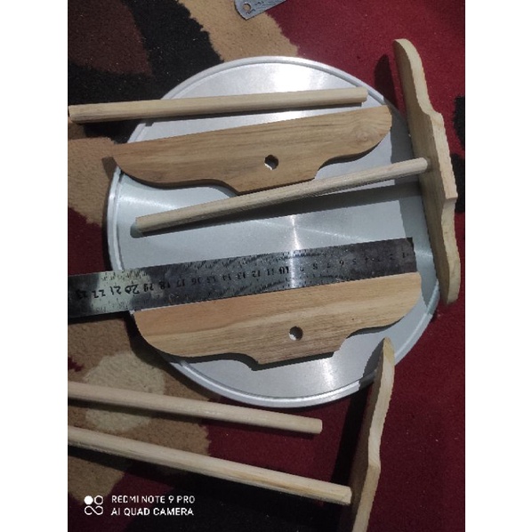 Jual Alat Perata Adonan Cerepes Leker / Kayu Crepes/Kayu jati Crepe ...