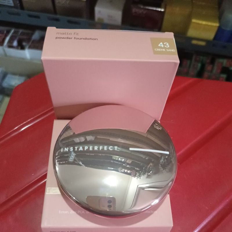 Jual Wardah Instaperfect Matte Fit Powder Foundation 13g | Shopee Indonesia