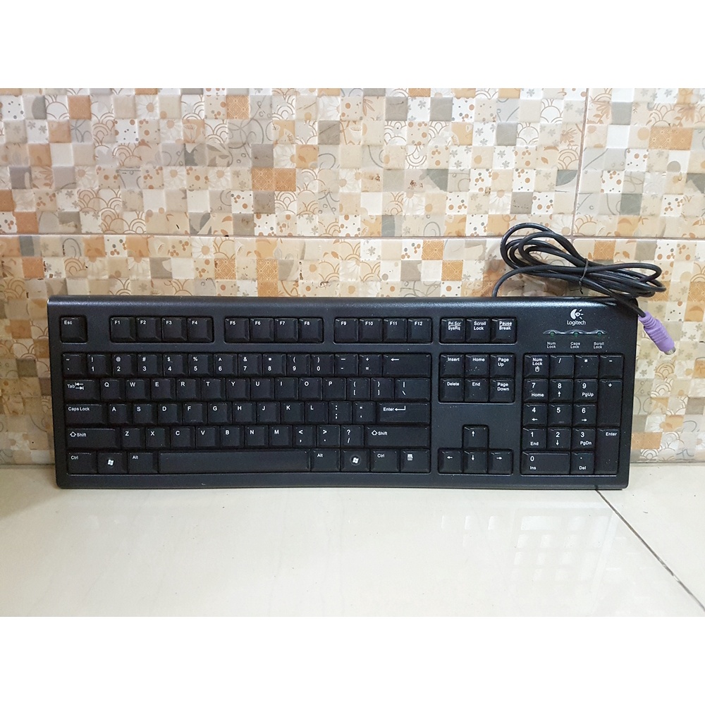 Jual Keyboard Logitech PS2 Black | Shopee Indonesia