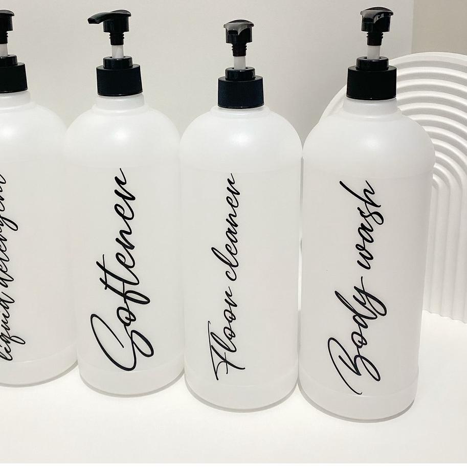 Jual Lagi Trend botol transparant 1Liter PUMP stiker hitam. aesthetic ...