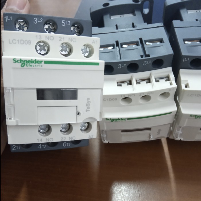 Jual Contactor / Kontaktor Schneider Lc1D09 | Shopee Indonesia